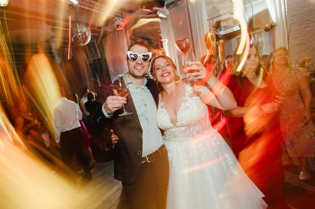 DJ Essen buchen - DJ Tobi Schagen für Hochzeit und Event